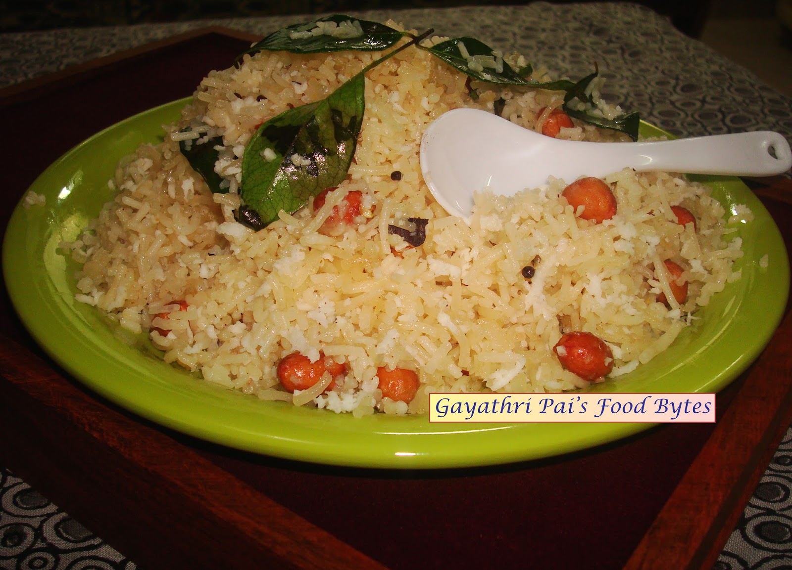 Gayathri Pai's Food Bytes: Seasoned Sun Dried Shevai (Tandla Sevai Usli).