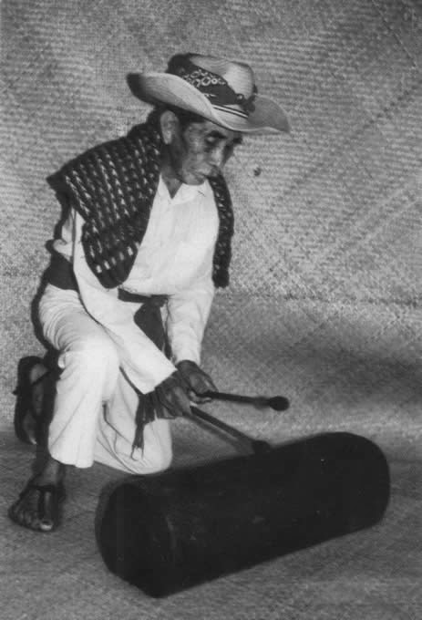 INSTRUMENTOS MUSICALES: INSTRUMENTOS AUTOCTONOS DE GUATEMALA