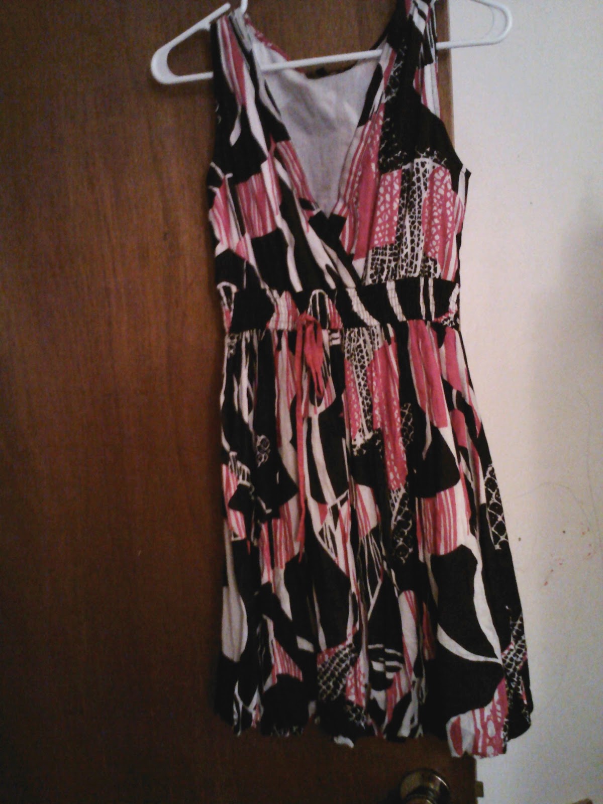 My Journey Through Anorexia: pepper spray and pretty dresses