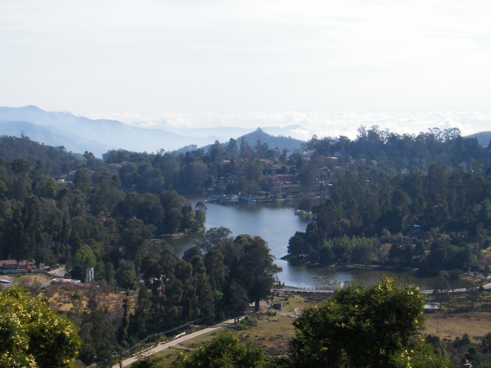 KODAIKANAL TRAVEL VIEWS: UPPER LAKE VIEW KODAIKANAL