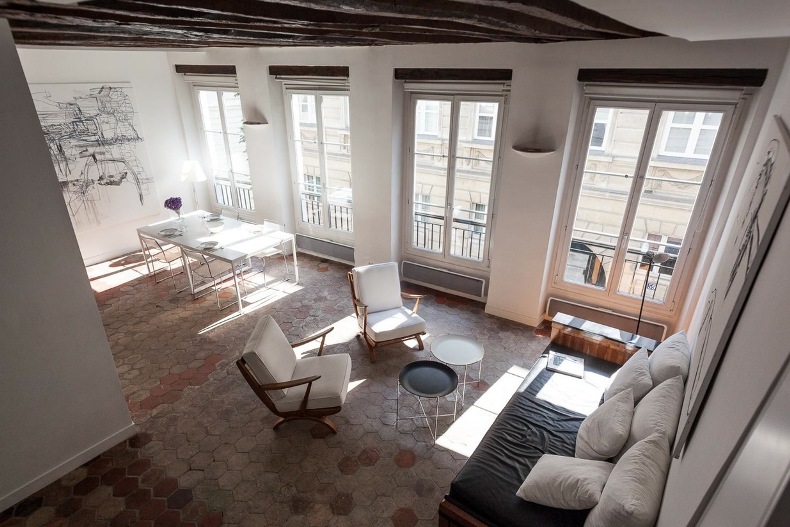 UNA BUHARDILLA EN PARIS [] GARRET IN PARIS