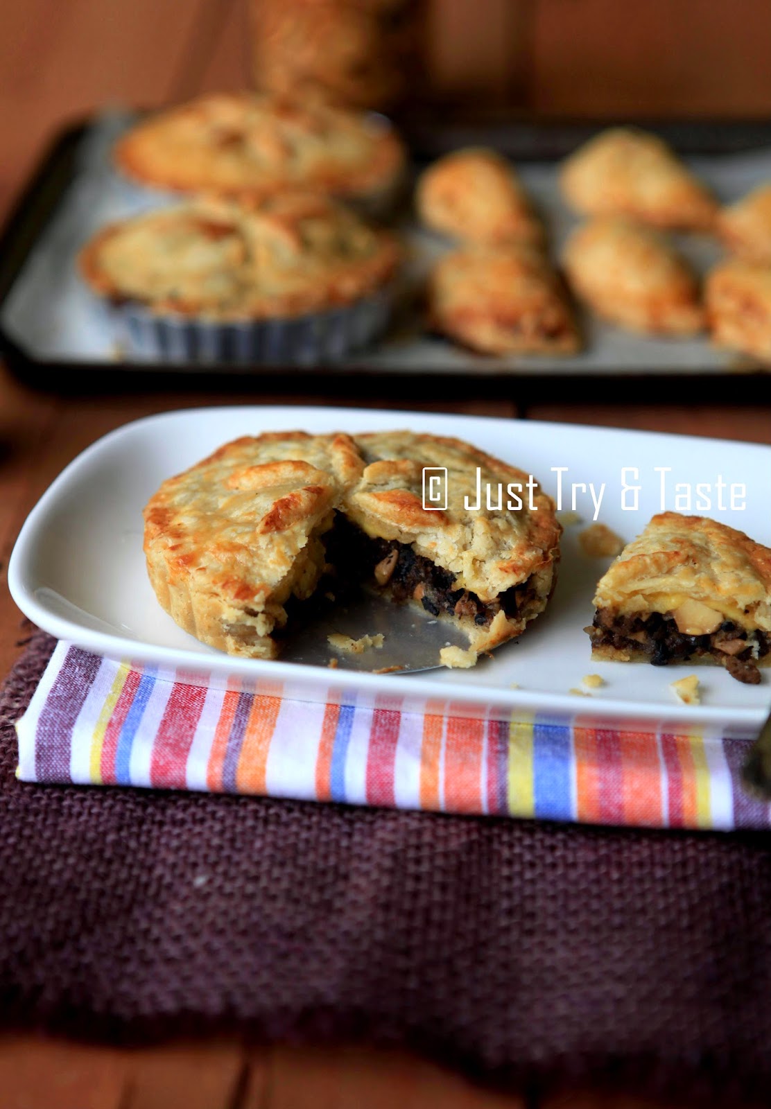 Pie Isi Daging dan Jamur | Just Try & Taste