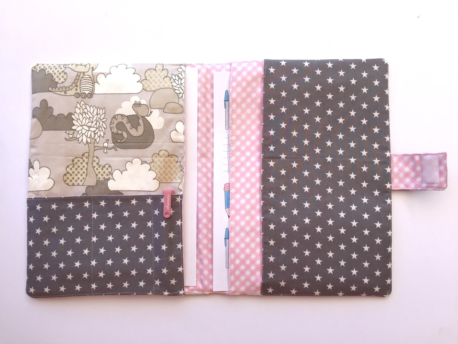 SUGAR BLUE: PORTADOCUMENTOS PARA BEBÉ