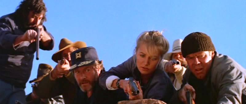 CINESTONIA: Razorback (1984) - Russell Mulcahy