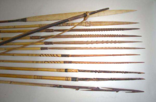 Wisata PapuaQ: Senjata Tradisional Khas - Papua