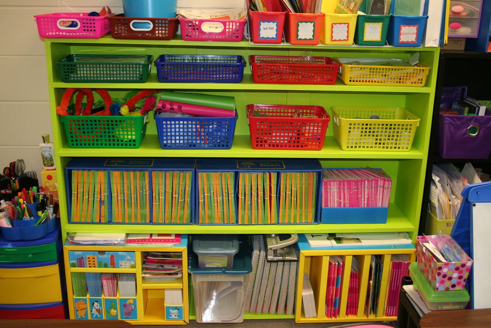 Mrs. Lee's Kindergarten: New Classroom Pics!