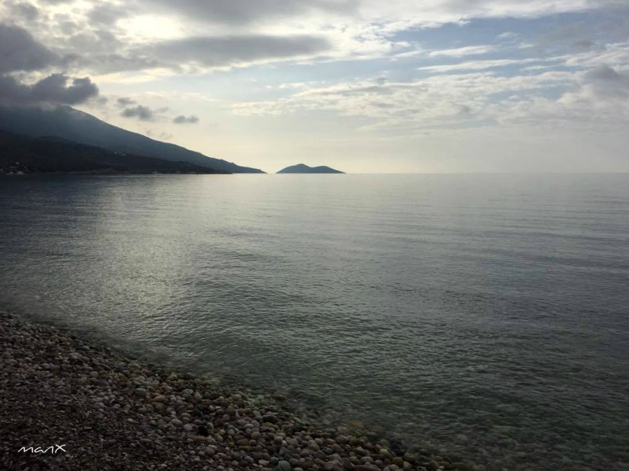 Δρομέας μεγάλων αποστάσεων με καλλιτεχνική φλέβα - ΚΟΥΜΕΪΚΑ ΣΑΜΟΥ