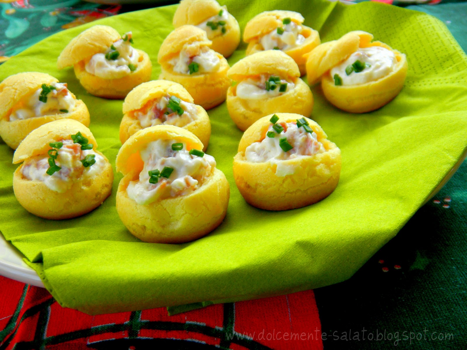 DOLCEmente SALATO: Bignè salati per l'aperitivo
