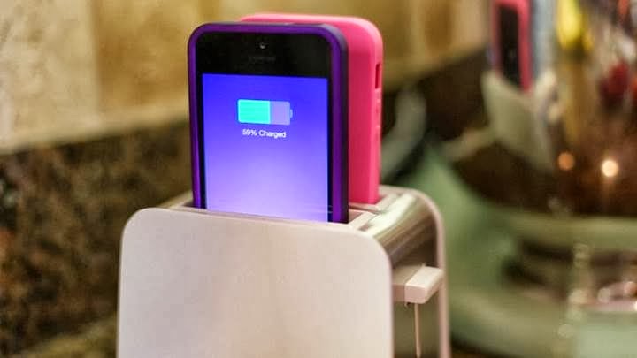iPhone Toaster Unique Charger