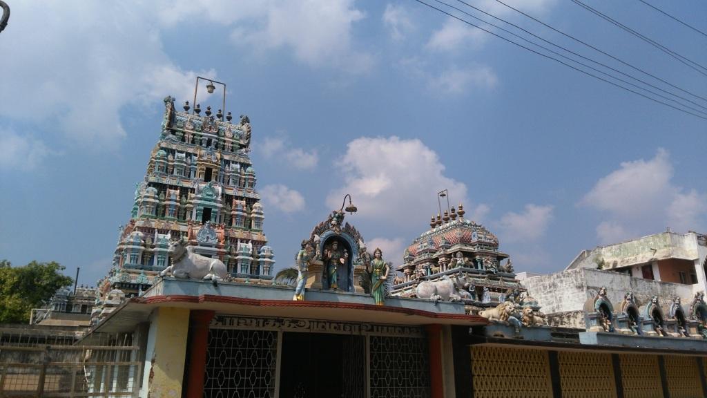 Tamilnadu Tourism: Padaleeswarar Temple, Cuddalore