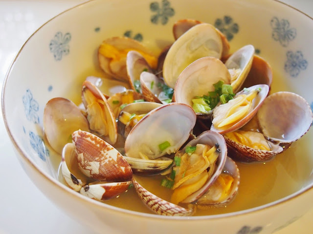 ～Lovely times～: Sake Steamed Short-Neck Clams