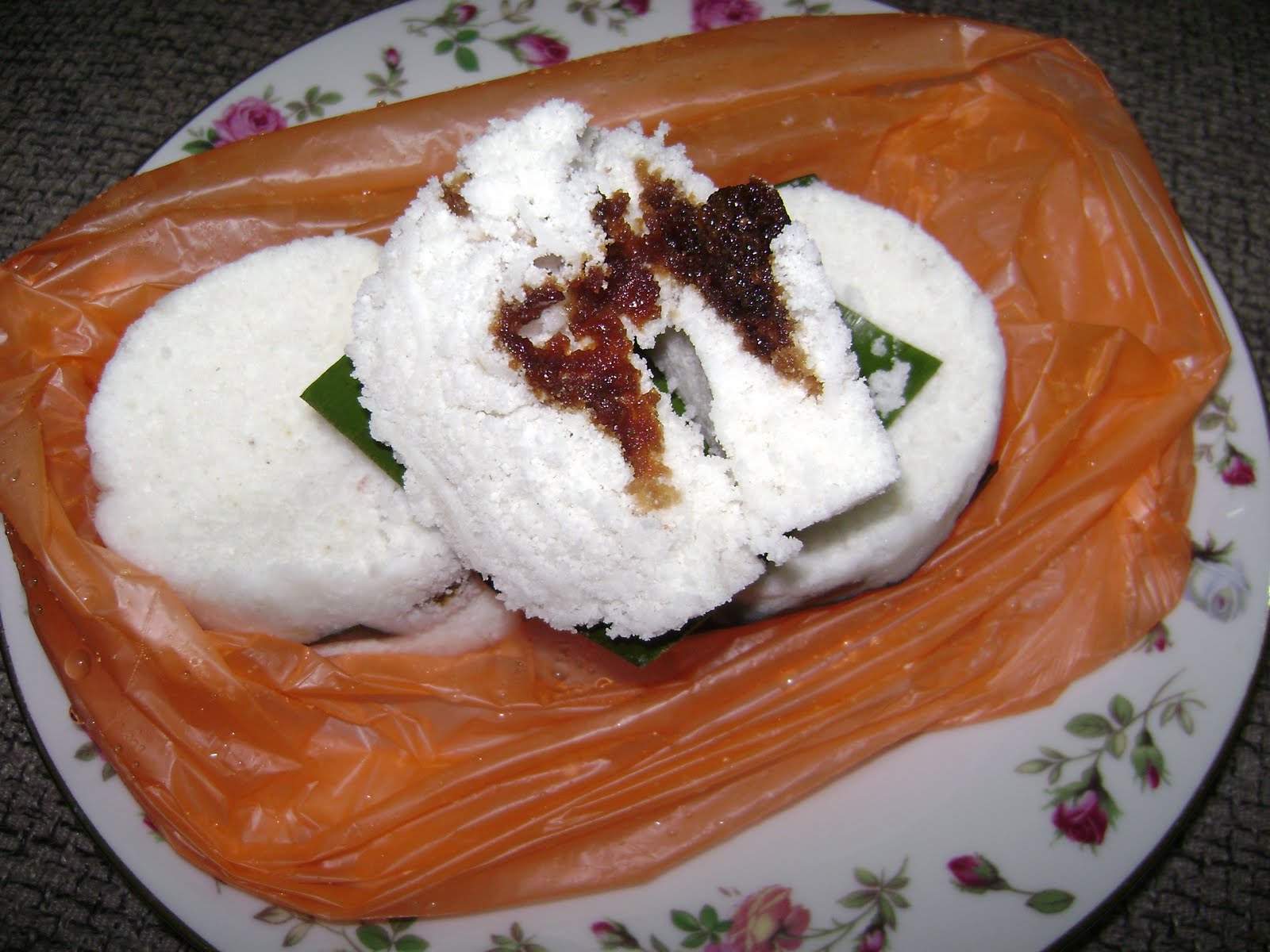 ...teratakCINTAnazmie...: PUTU BAMBU