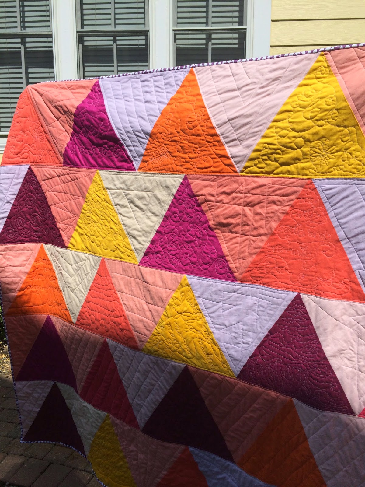 HayleySews: RJR Cotton Supreme Solids - A Summer Sunrise Quilt (free ...