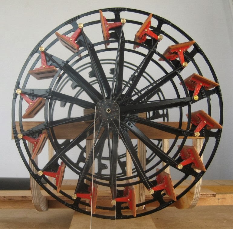 Construction du vapeur Helvétie au 1/60: Constuction d'une roue à aube