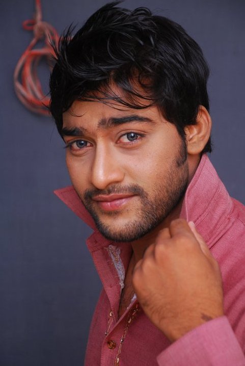Pakistani Singer Ali Abbas