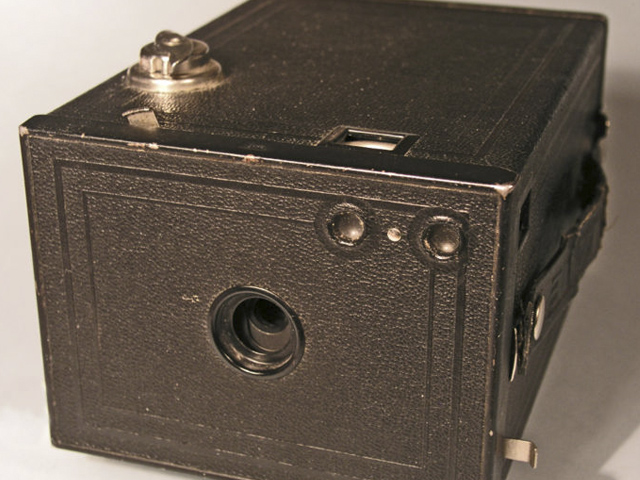 Contra cara : La evolución de la cámara fotografica: Evolución de la cámara