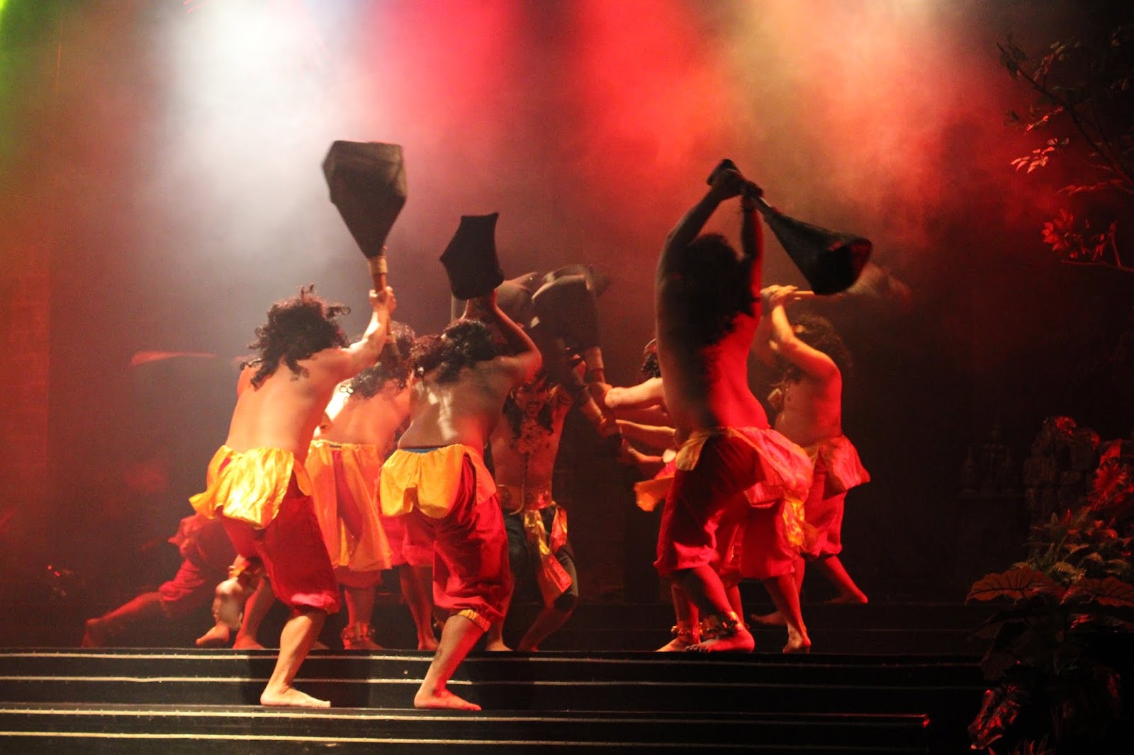 Roro Jonggrang dan Kisah Candi Prambanan - Muhammad Multazam - TAZAMBLOG