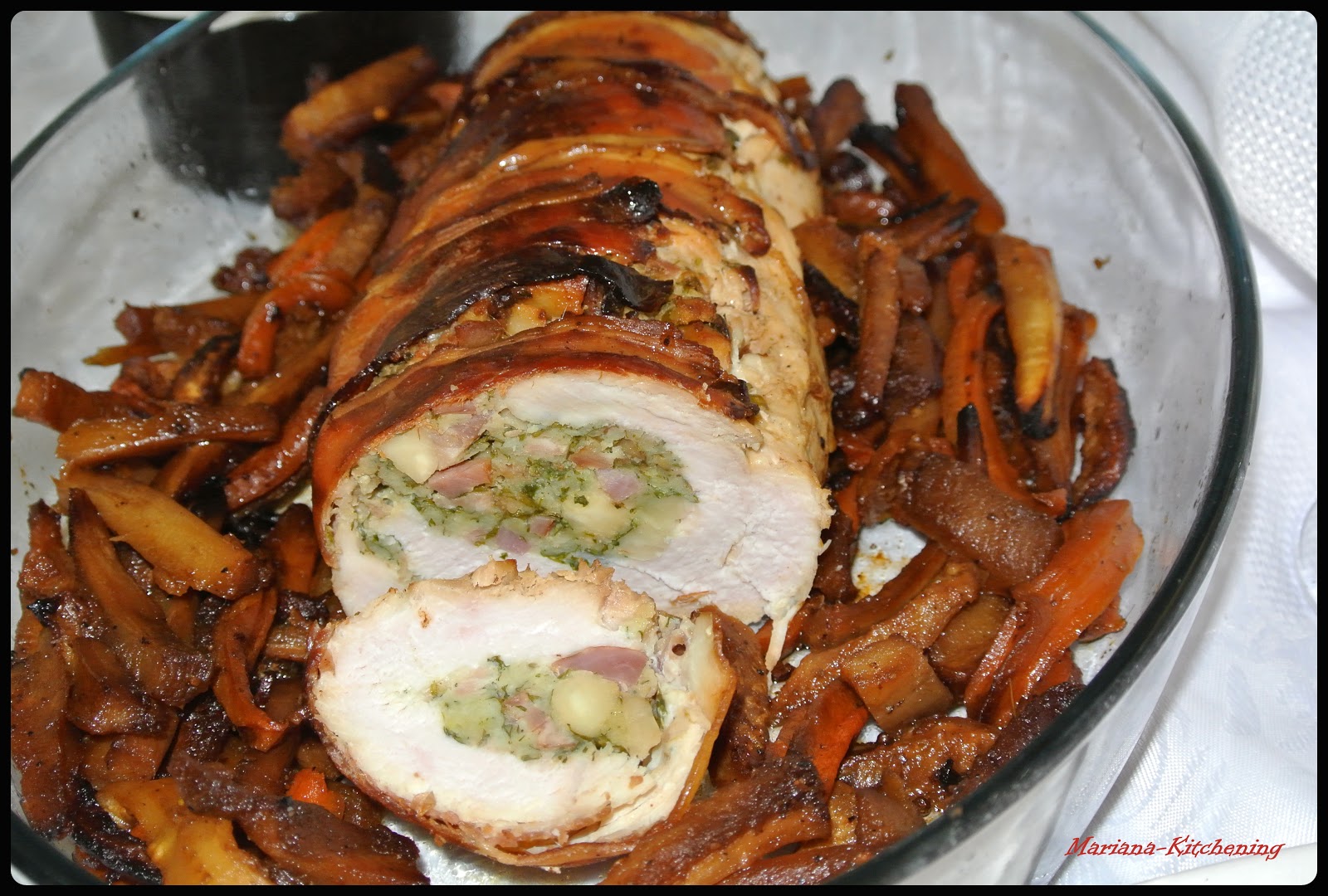 Ruladă din piept de curcan