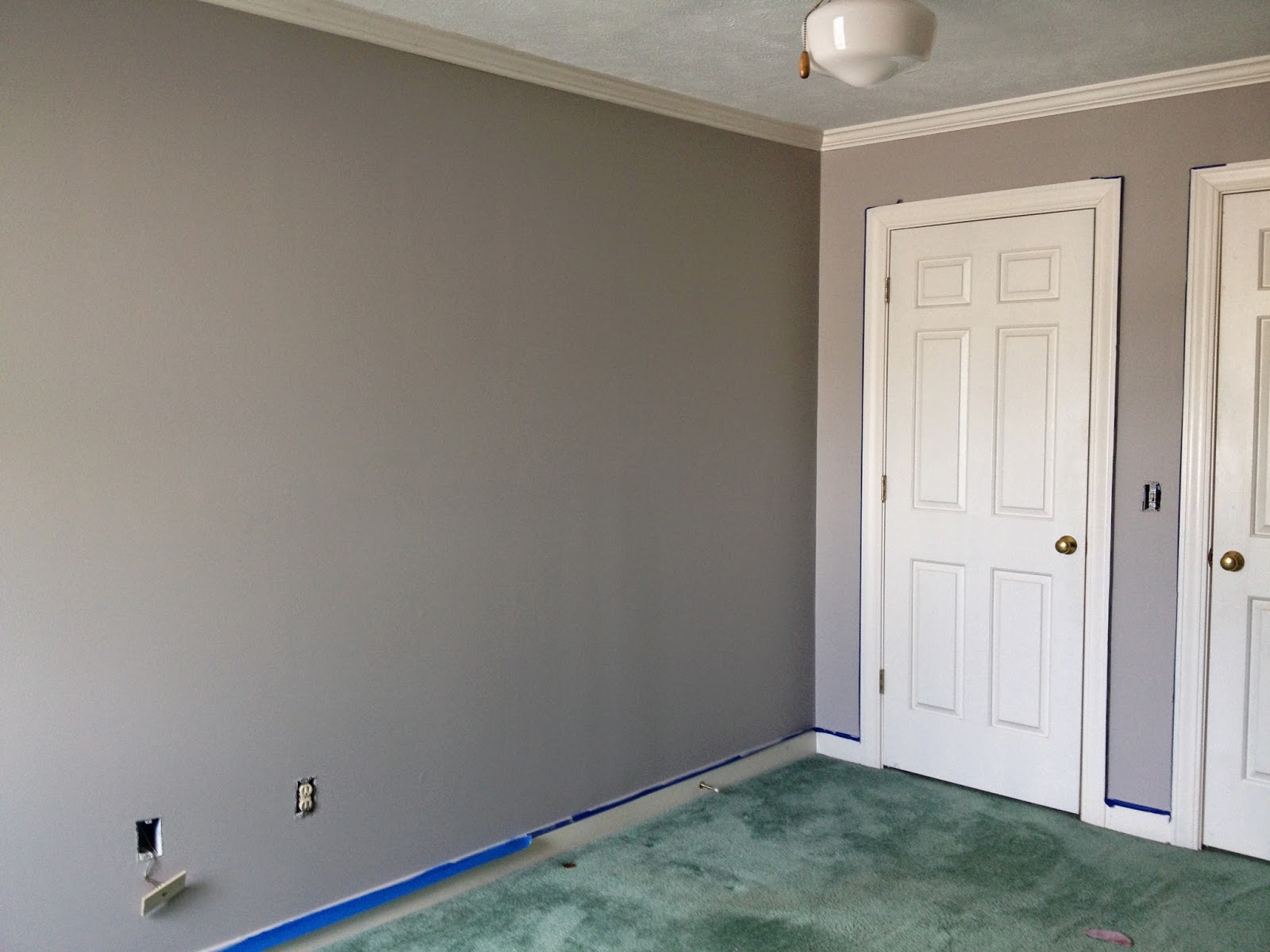 Polka-Dotty Place: Silver Dollar Paint