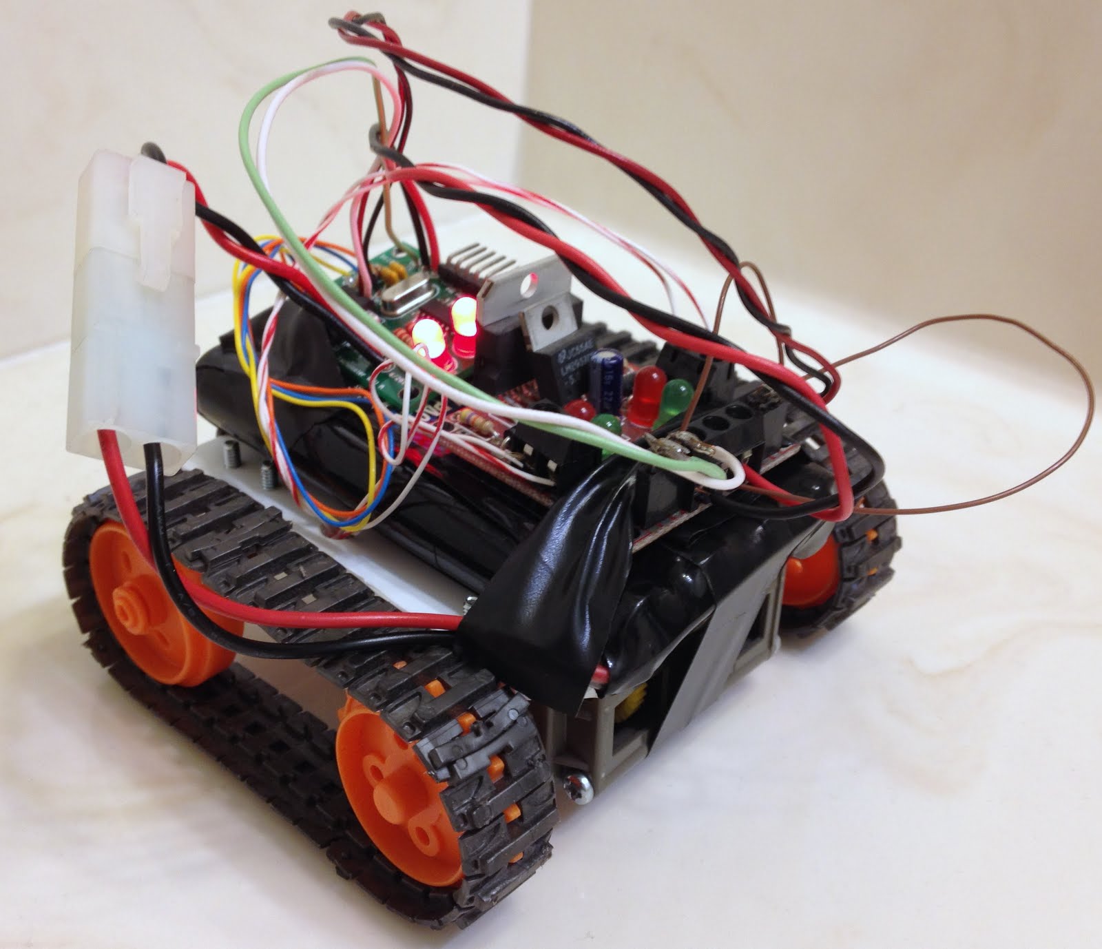 RoboSlave: Mini Sumo Robot Testing