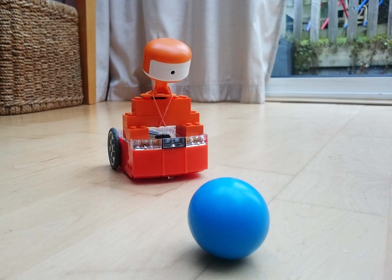 MU Smart Eye with Edison Robot | Tech Age Kids | Technology for Children