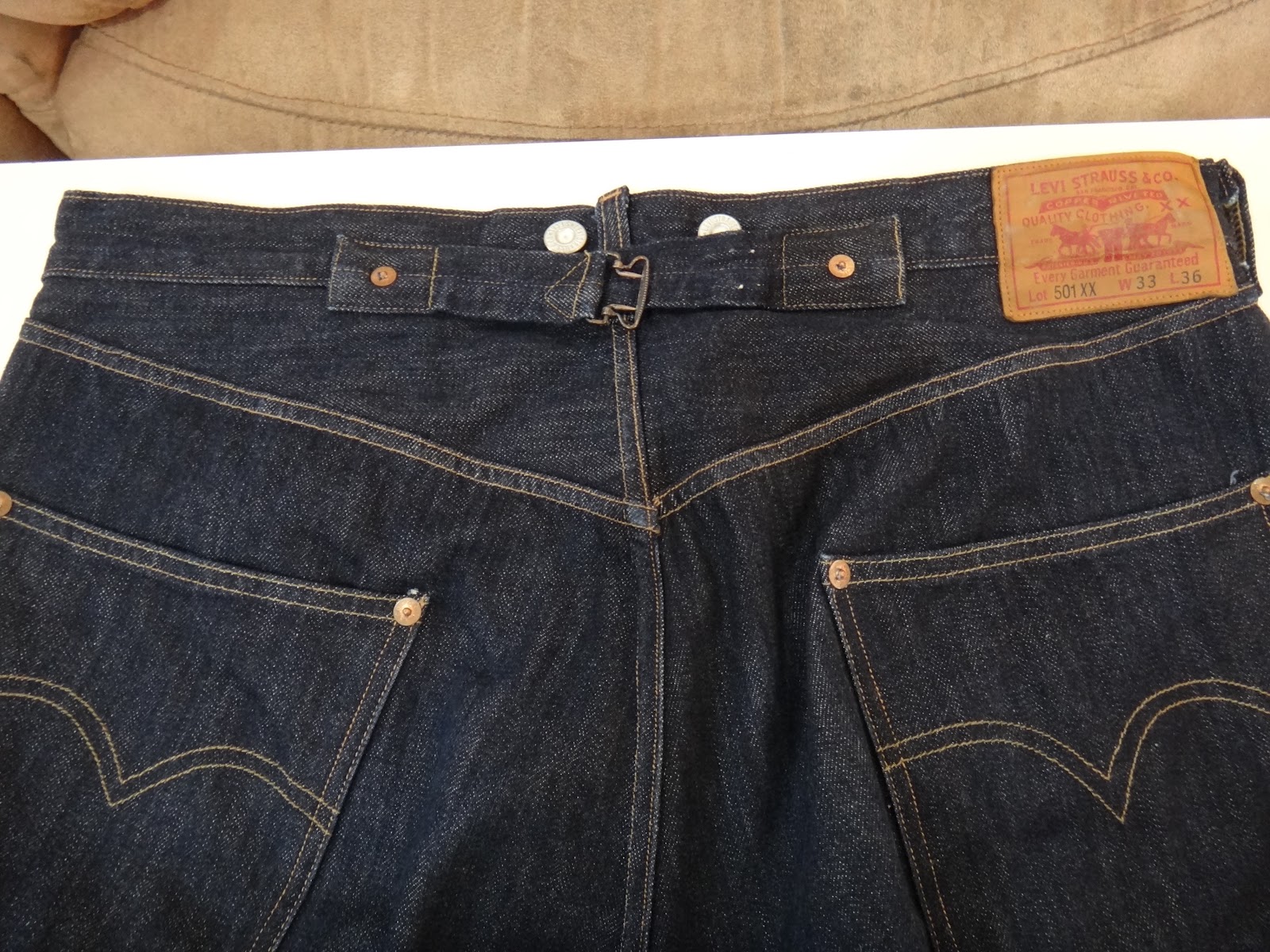 HOBI DAN KOLEKSI AKU: LEVIS LVC 501XX 1922