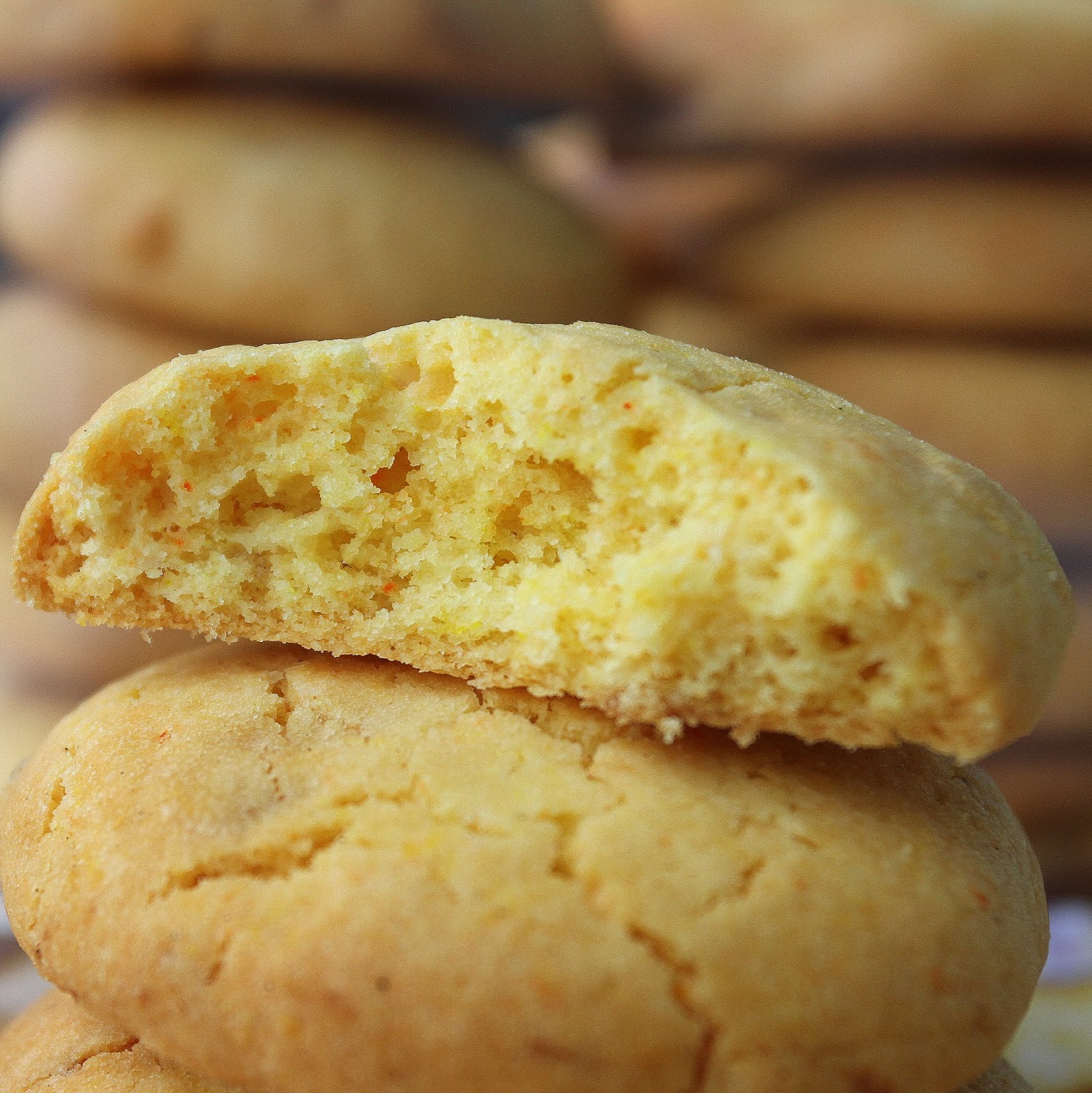 pepsakoy: Custard & White Chocolate Biscuits