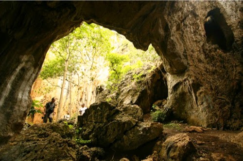 Gua Pawon Rumahnya Manusia Purba di Bandung | Bandung Diary