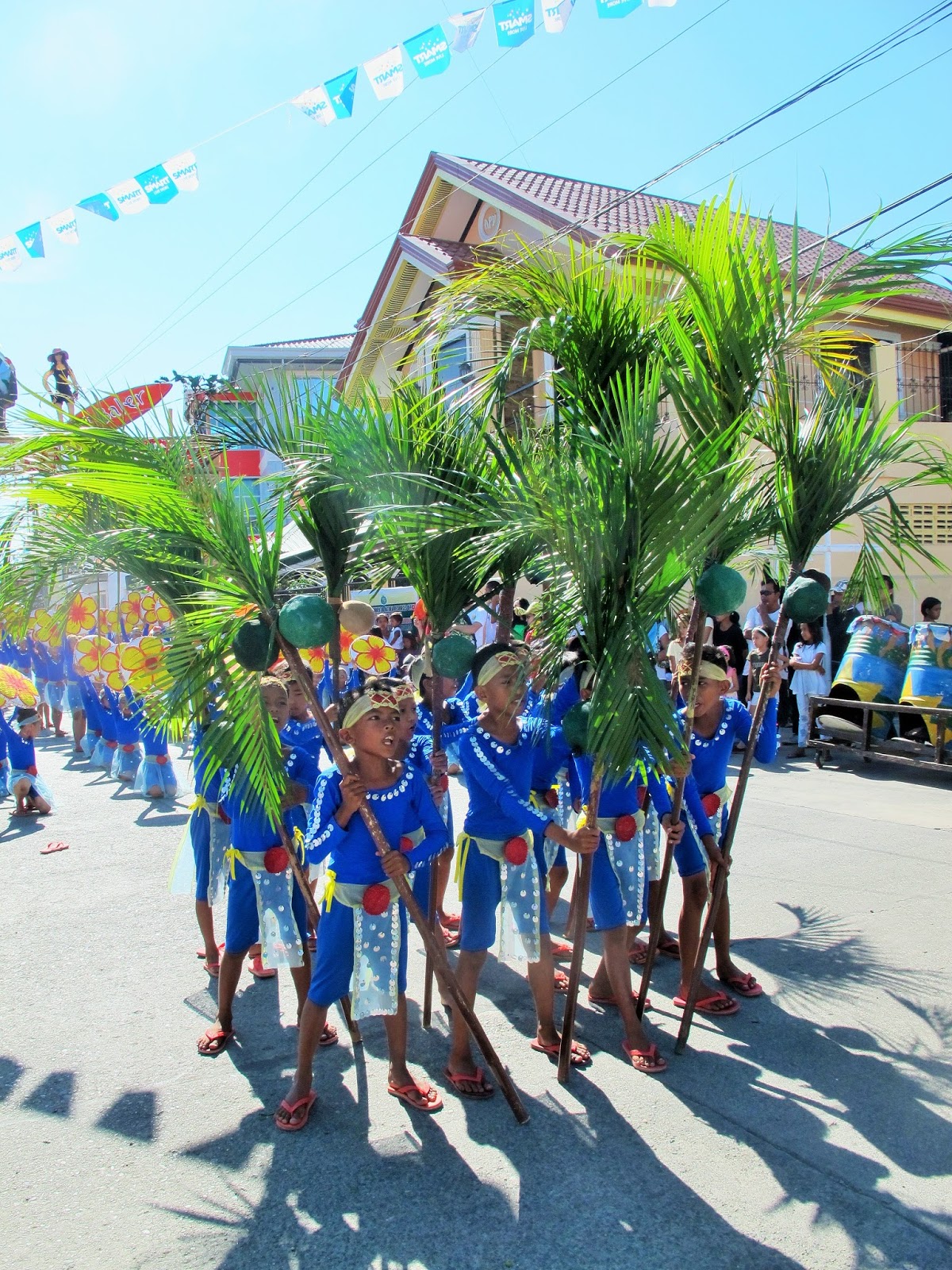 Gridcrosser: Baile, Baler! Aurora Capital Celebrates Coco-Sabutan Festival