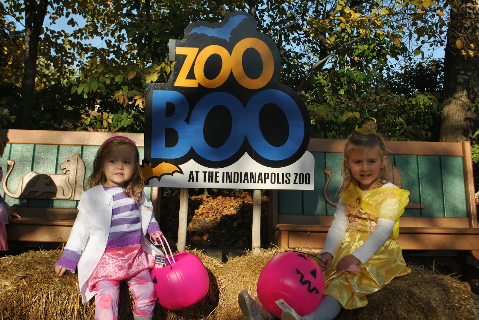 Emmerson, Claire, Audrey and Caroline Bloede: Zoo Boo
