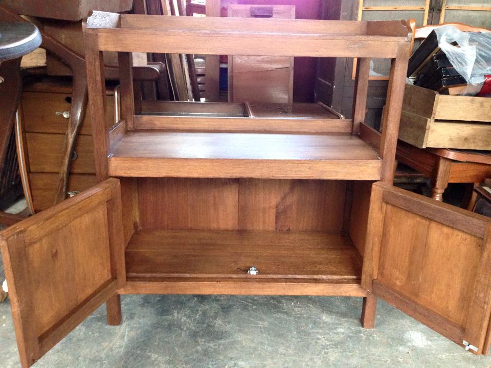 Ezany Galleria...: FOR SALE : ALMARI DAPUR LAMA