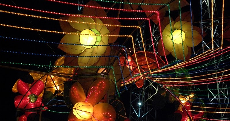 Singapore: Beautiful lights!!