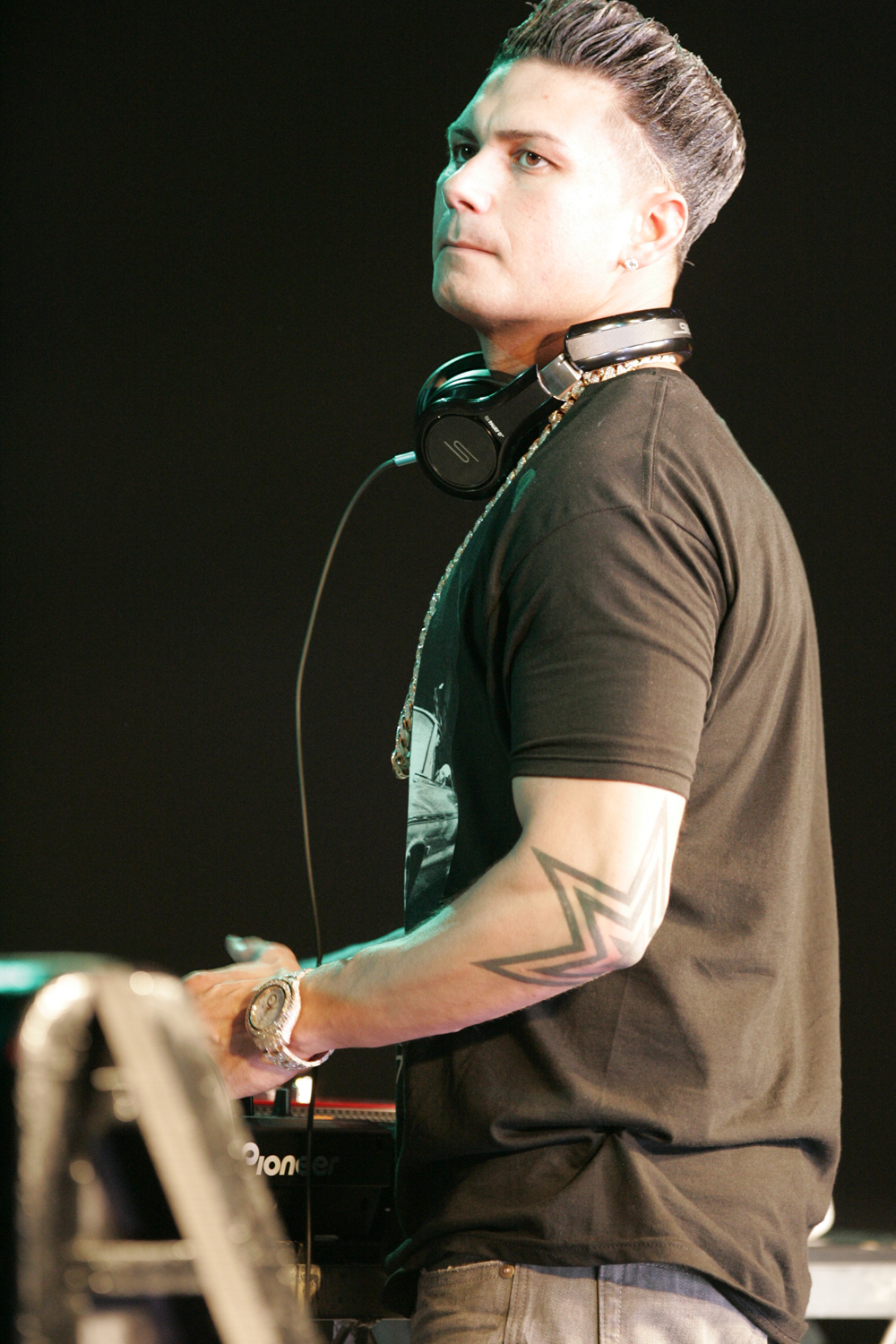 Eva Rinaldi Photography: DJ Pauly D plays at The Big Top, Luna Park ...