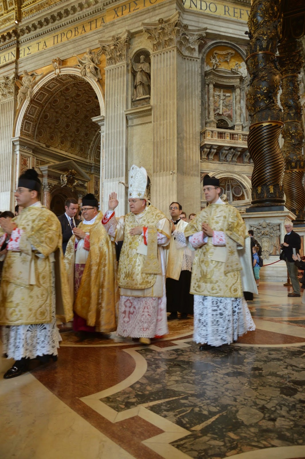 New Liturgical Movement: Populus Summorum Pontificum - Pontifical Mass ...