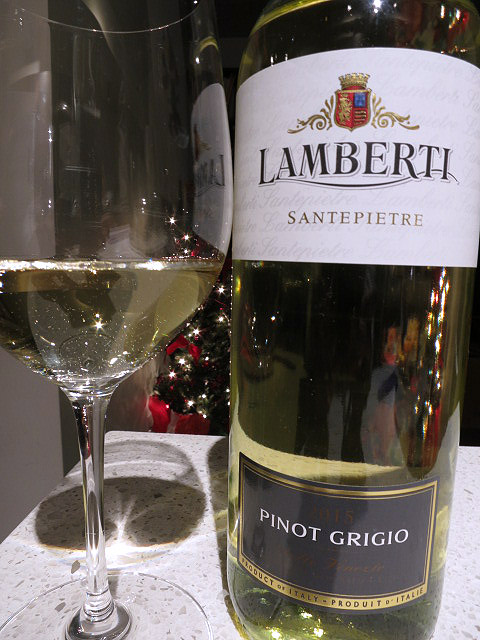 Lamberti Santepietre Pinot Grigio 2015 (Italy) - Wine Review