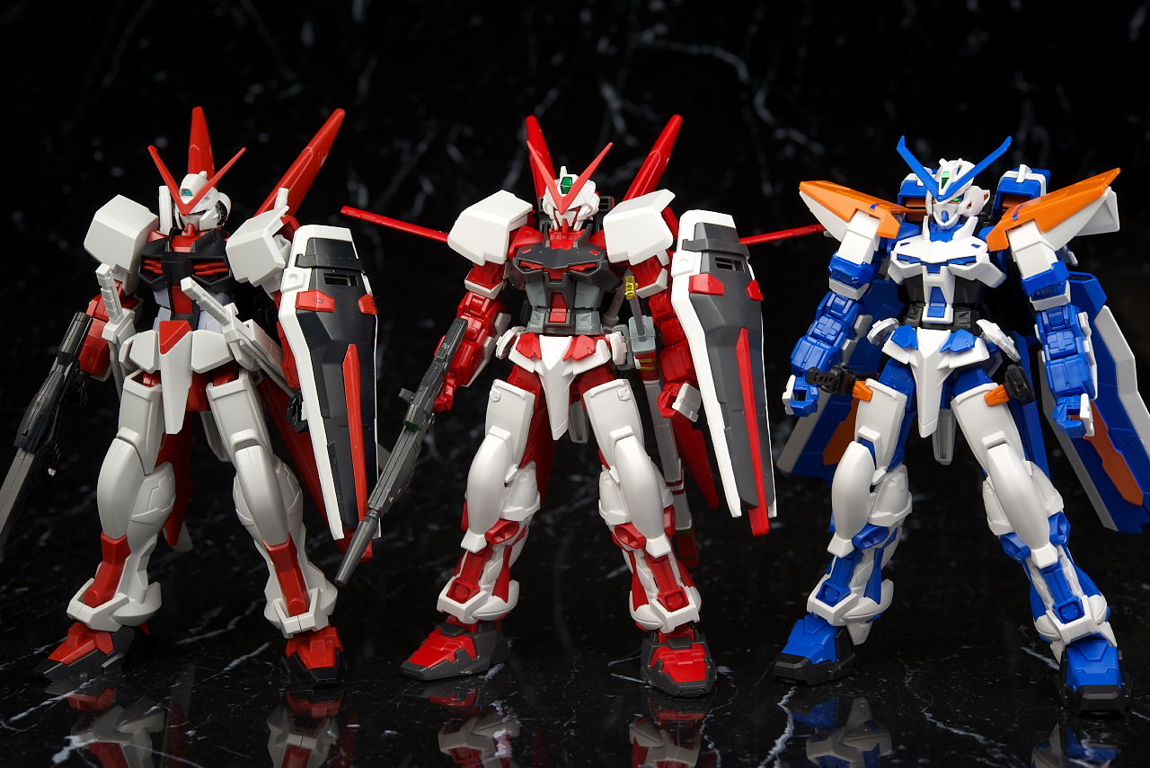 Hobbies Gundam: HG 1/144 Gundam Astray Red Frame [Flight Unit] - Review ...
