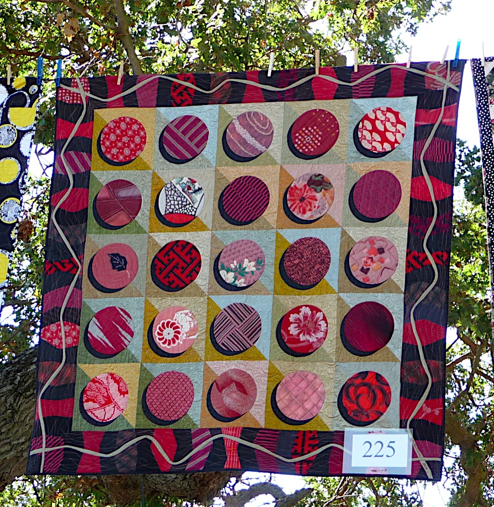 A Quilt of Heather: Quilting in the Garden