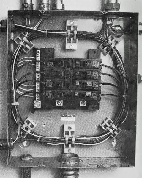 Pipe Fastening System: UV Durable Universal Pipe Clamp: Non-Corrosive ...
