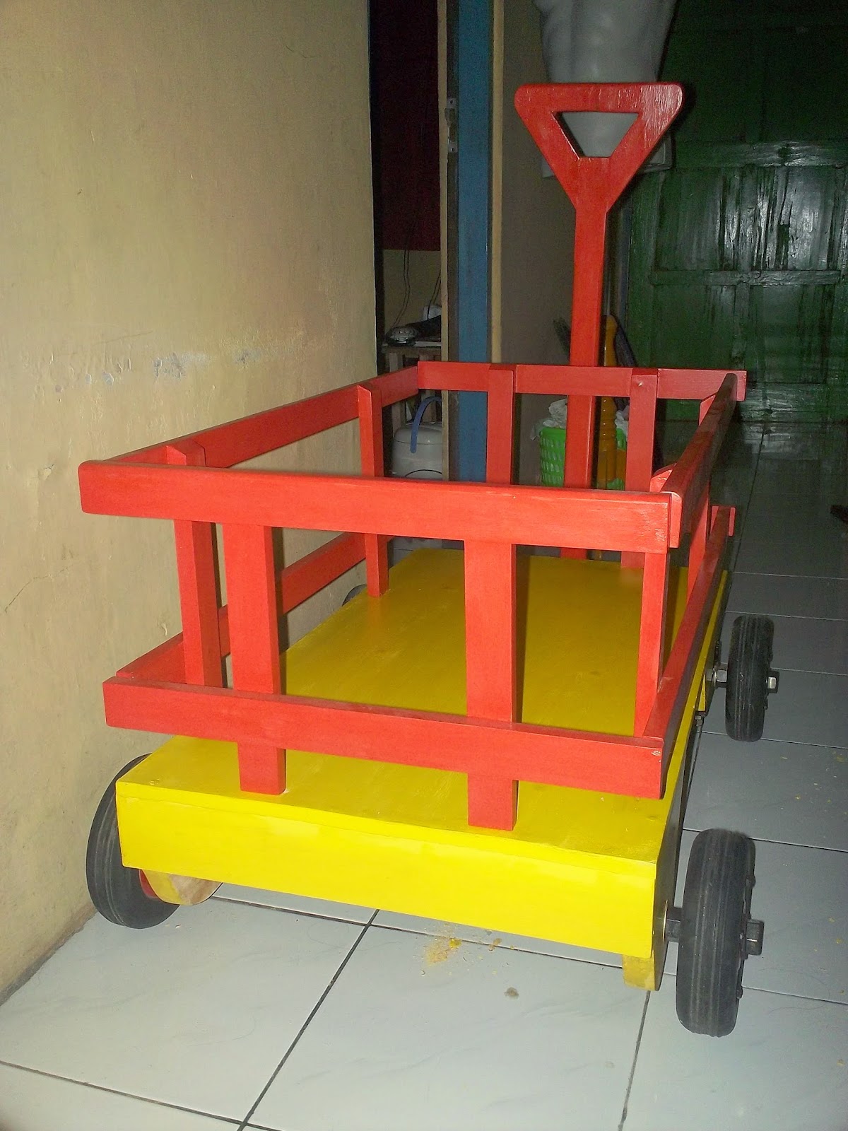 Fiksi dan Realitas: Gerobak Mini Kids Wagon Gerokids