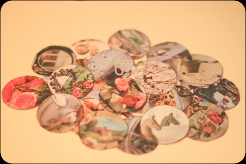 Sweet Little Gals: Vintage Magnets