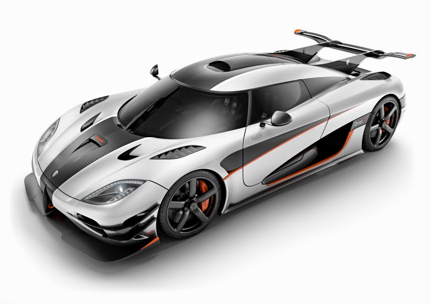TorqueMY: Koenigsegg 1st ever Megacar Debut