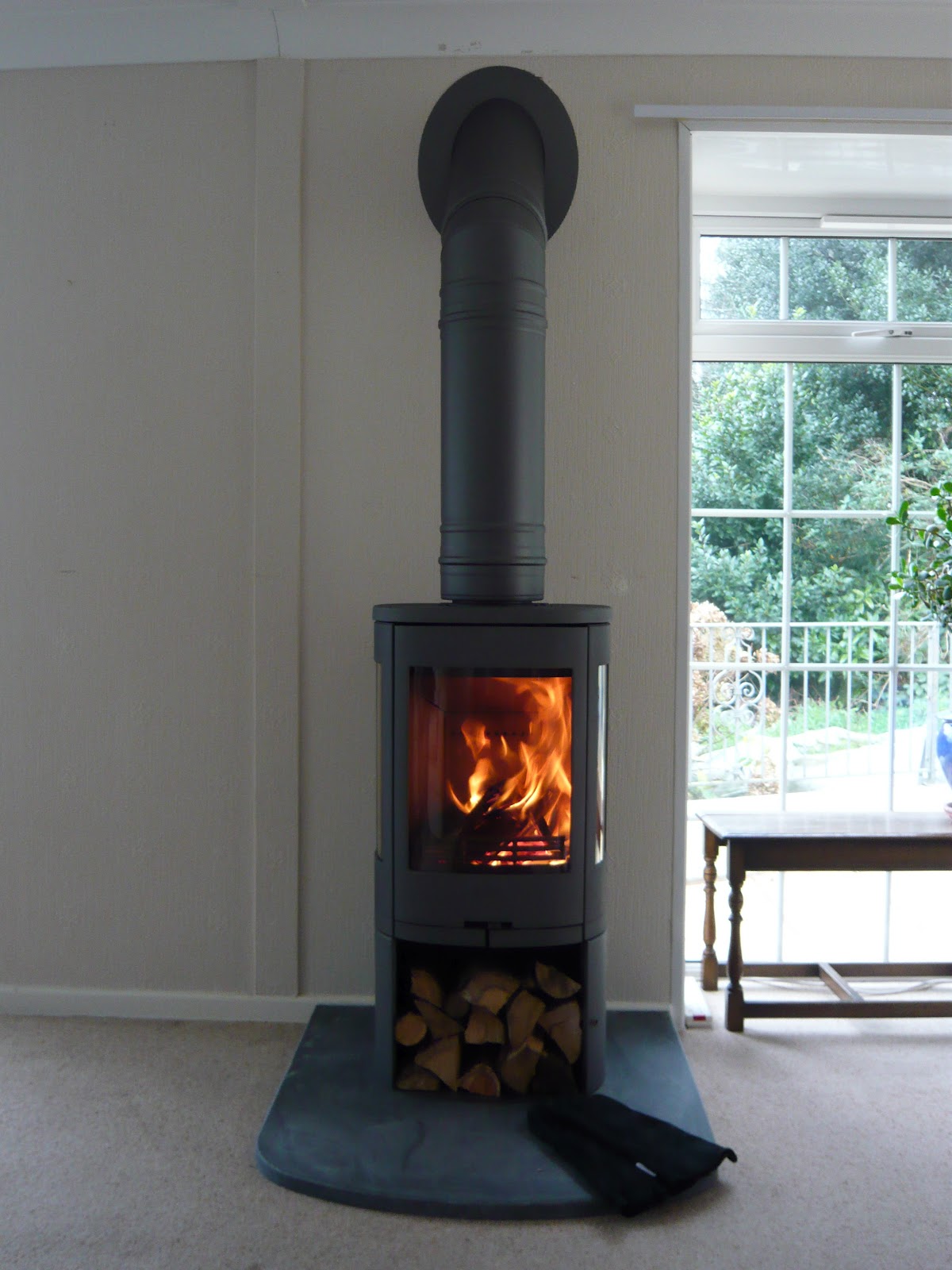 Redwood Stoves Ltd Cornwall: CONTURA 850 in Grey with cut Graphite ...