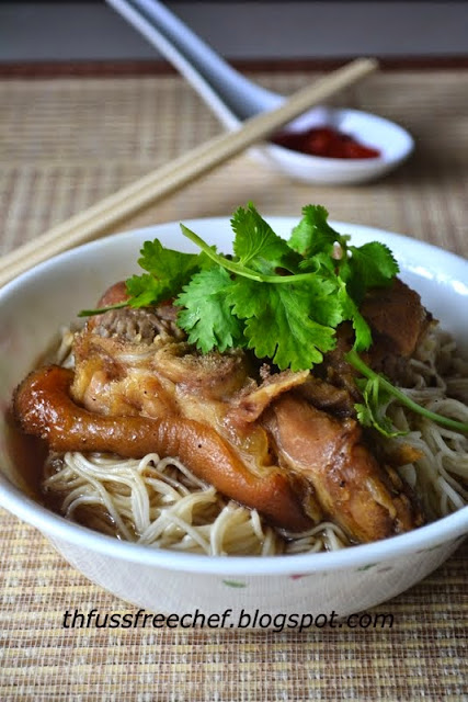 the FUSS FREE chef: Soy Sauce Chicken (Si Yau Kai) - the full monty version