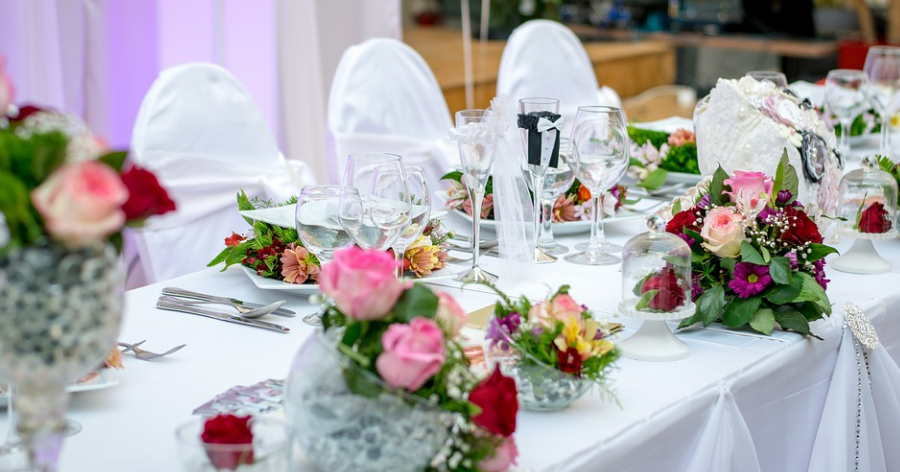 FASHION BLOGGER LATEST STYLE RECOMMENDED BEAUTY PRODUCTS: Avon Table ...