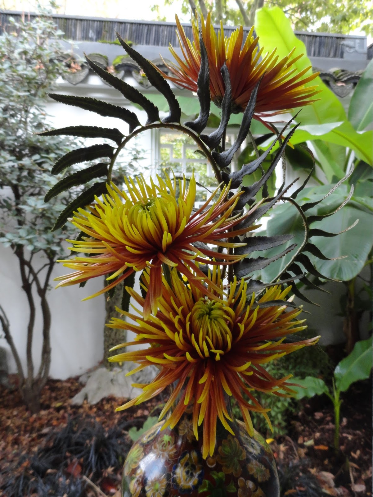 danger garden: The Ninth Moon Floral Design Showcase, 2016 version