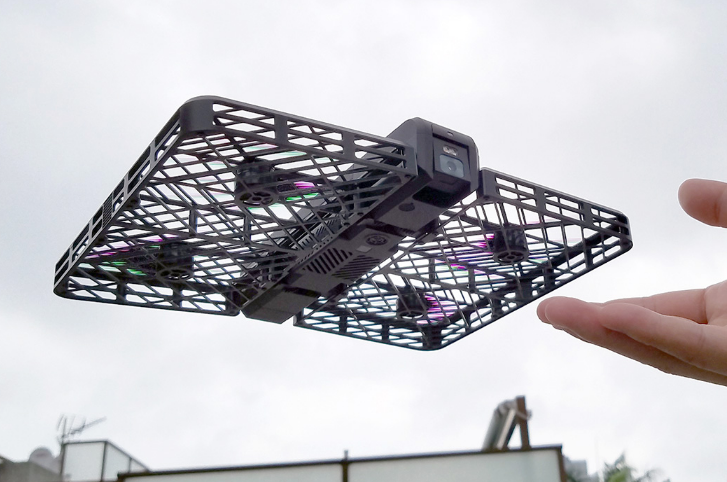 NEWS: Hover Camera - the foldable, 'follow me' drone | The Test Pit
