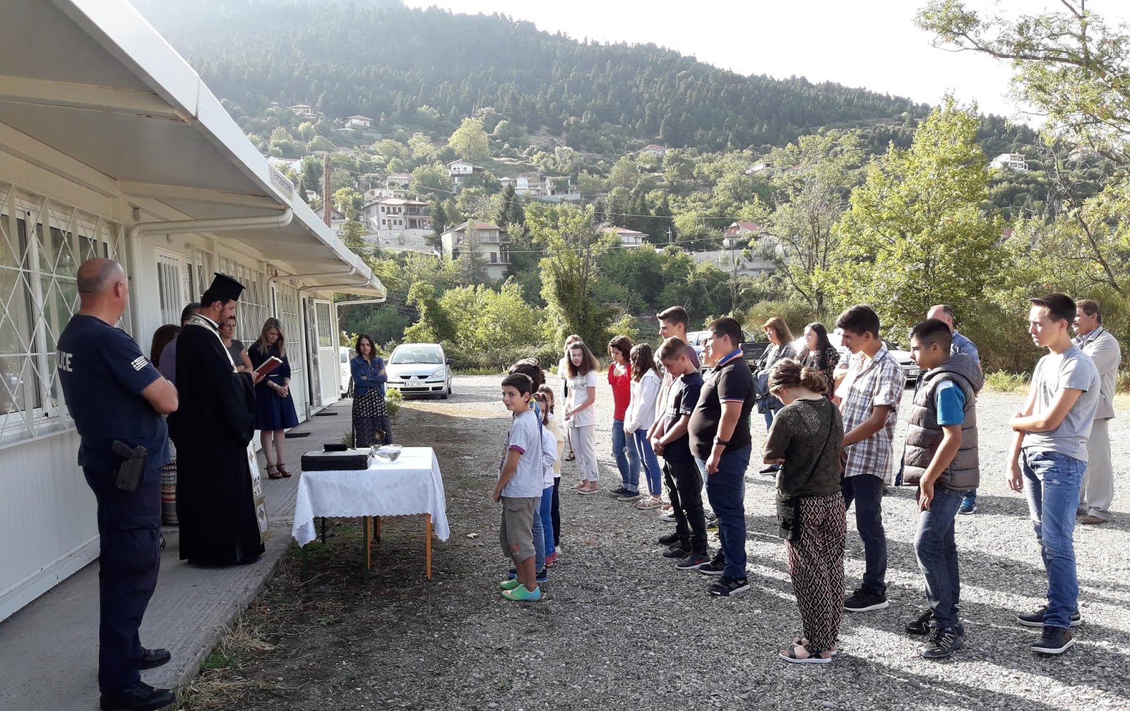 Παρακαμπύλια Νέα: Ο ΑΓΙΑΣΜΟΣ ΣΤΟ ΓΥΜΝΑΣΙΟ ΑΓΙΟΥ ΒΛΑΣΙΟΥ