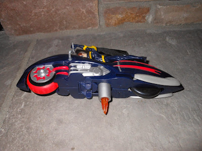 Emperor Dinobot's giant Batman figure database and review site!: Robin ...