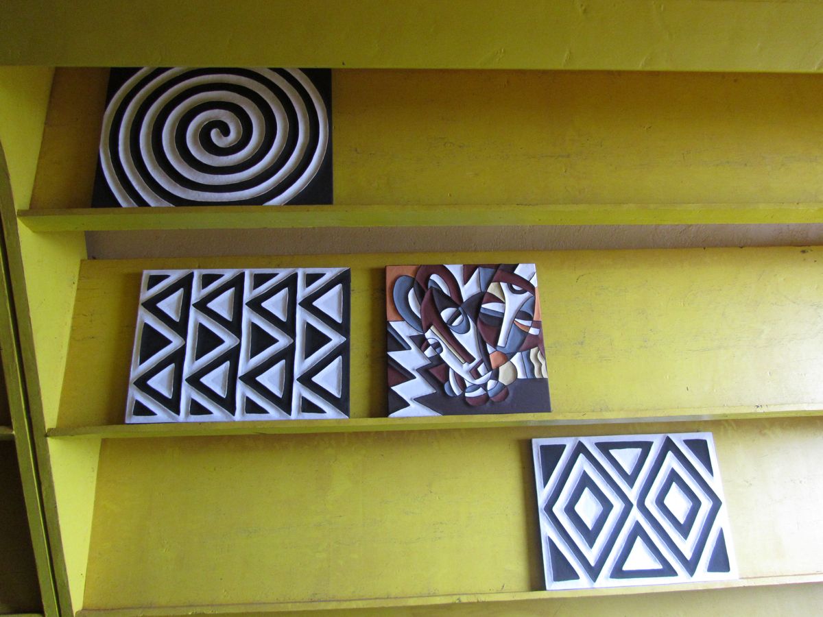 John Pugh in Rwanda: Imigongo Co-operative (cow dung art)