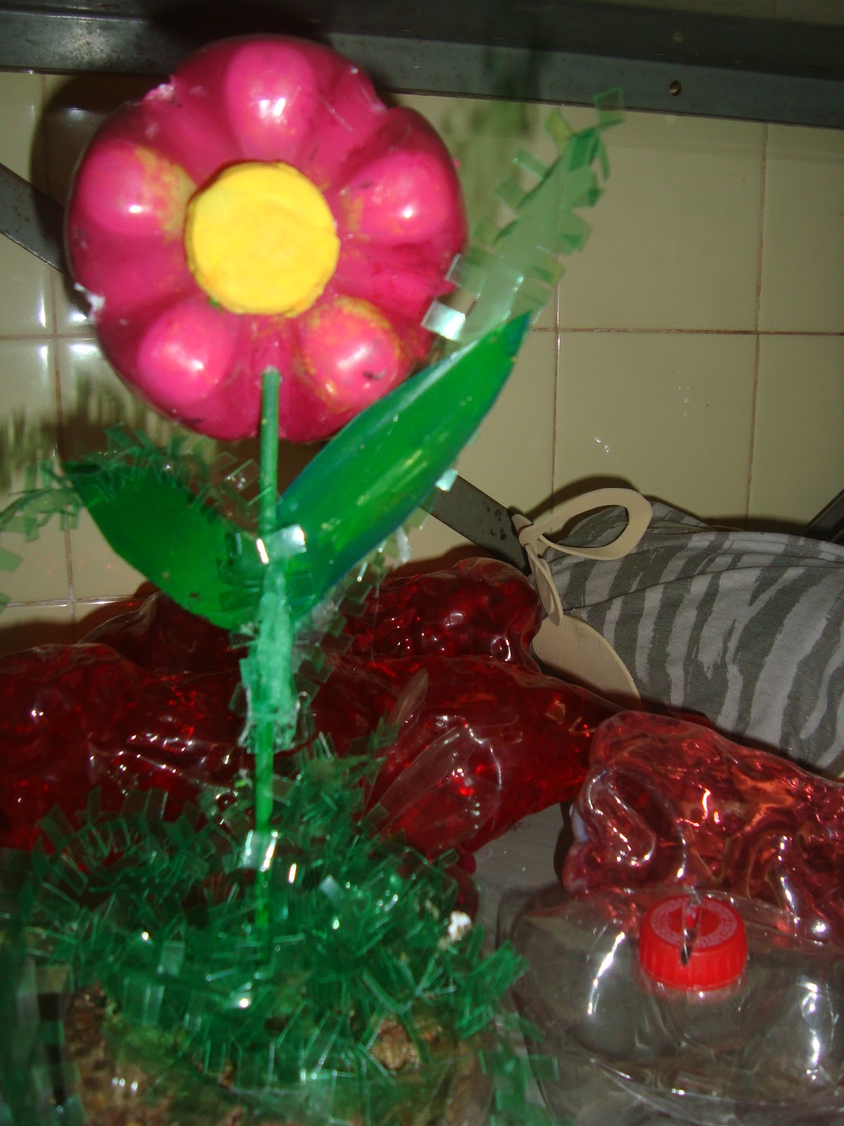 Aula de Arte: Artesanato com Garrafas Pet